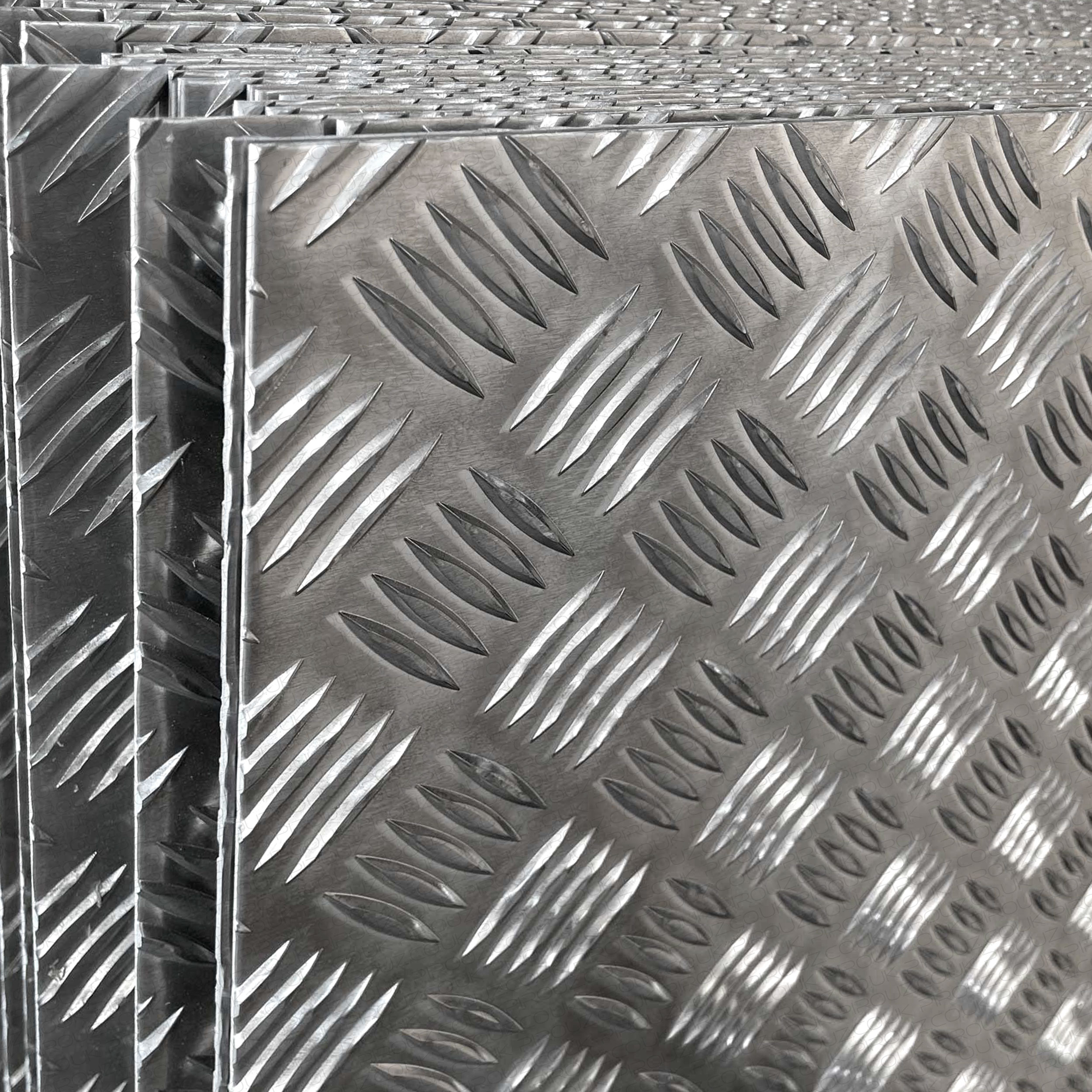 Aluminium Checker Plate 2500 X 1250mm X 1.5mm – Pirouz Ltd.